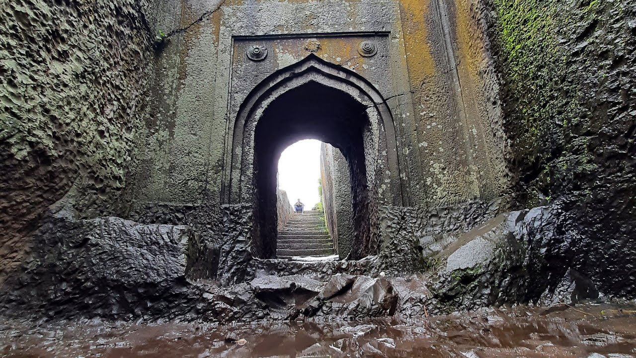 Ramshej Fort Nashik Monsoon Trek | रामशेज किल्ल्याचे पावसाळ्यातील सुंदर ...