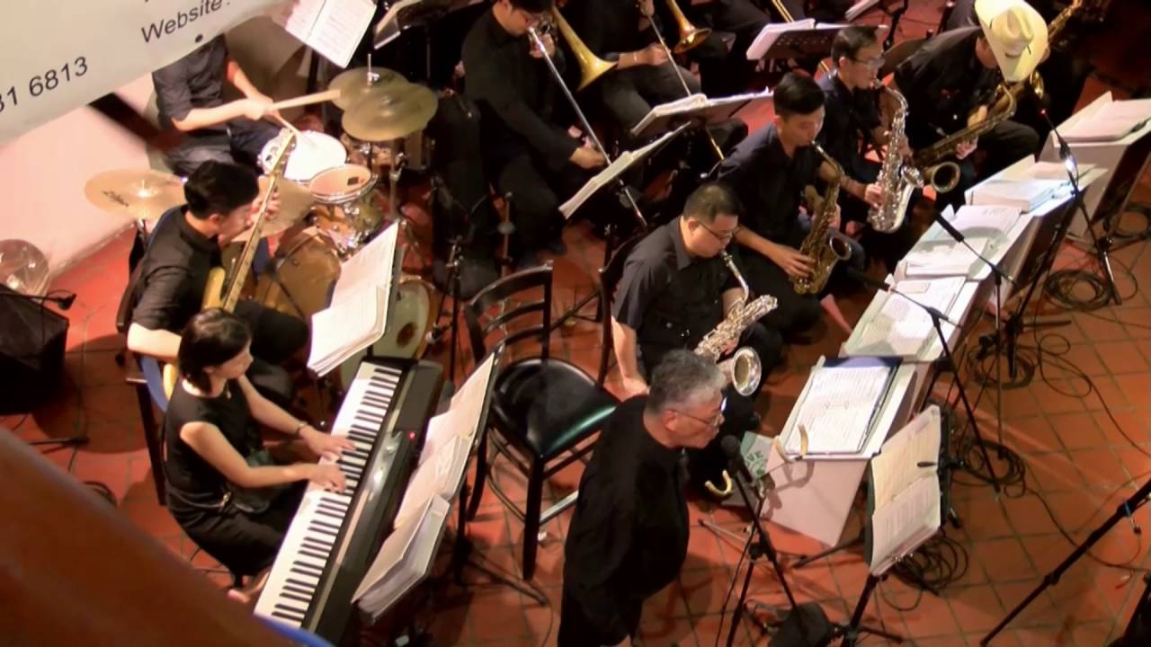 Jazz Big Band Style Part 1 @ Geographer Cafe, Melaka - YouTube
