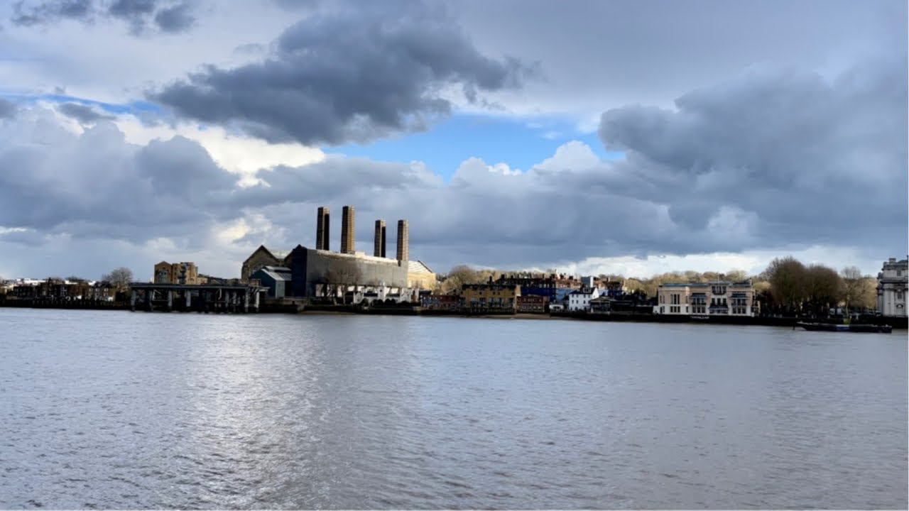 Cinematic Spring Evening View Of River Thames, 2021 - YouTube
