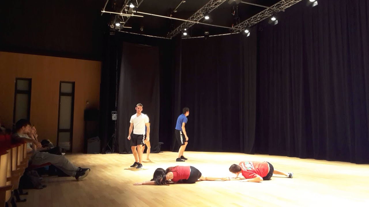 Danse contemporaine L1 STAPS Évry - Thème: L'union - YouTube