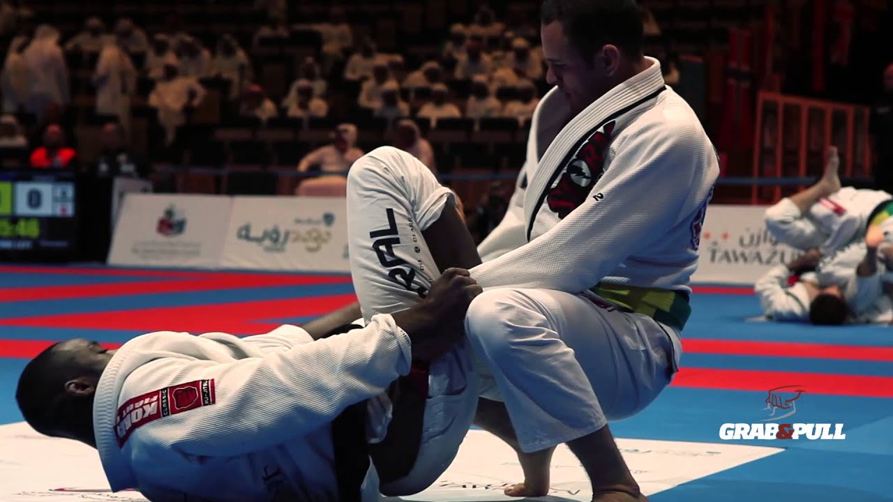 Vitor Estima vs Alan do Nascimeno - World Pro 2013 - www.grabandpull.co ...