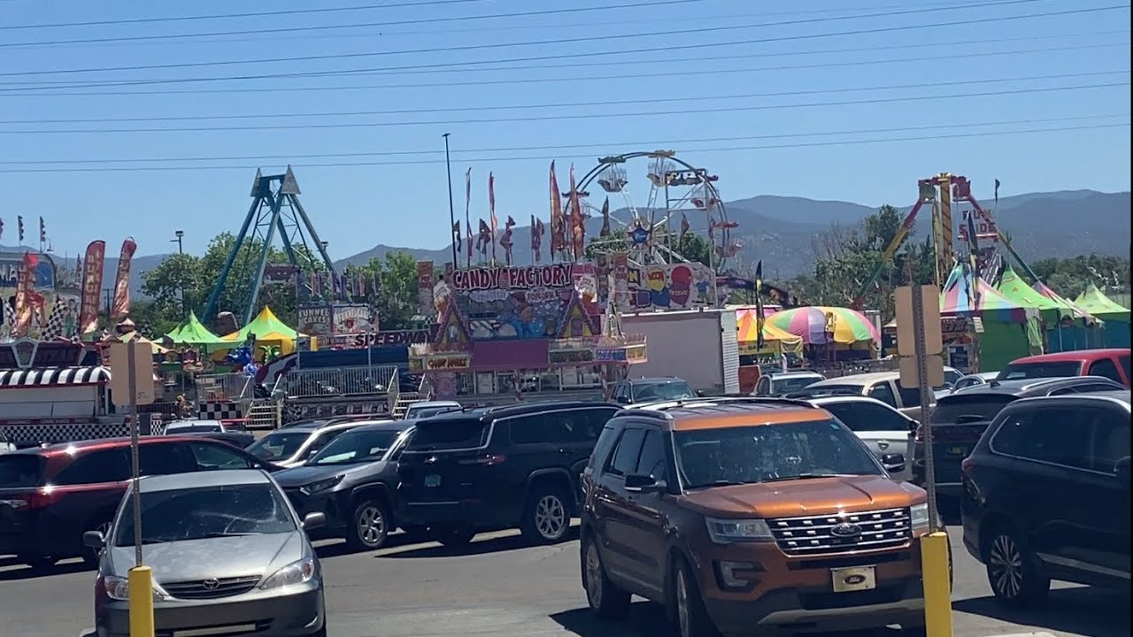 Frazier Shows Carnival at Santa Fe Place Mall summer 2023 - YouTube