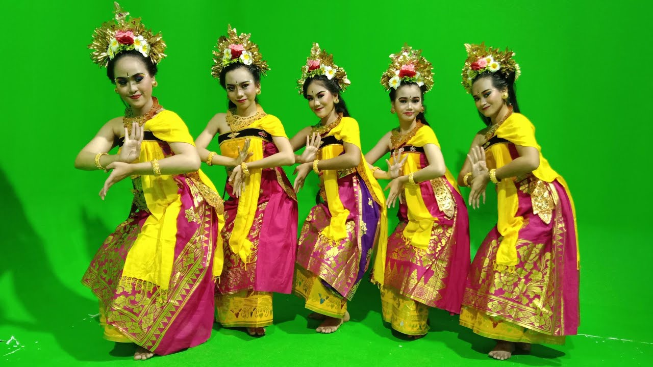 Puspanjali Dance by @sanggartaridwipayananusant7748 at Summarecon Mall ...