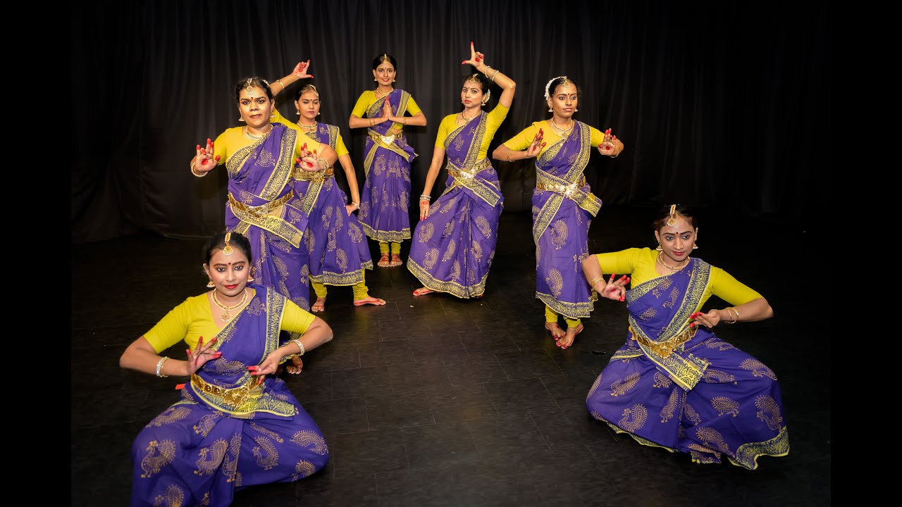 4 Bharatanatyam Jathi with Samyutha Hastas & Guru sthotra - YouTube
