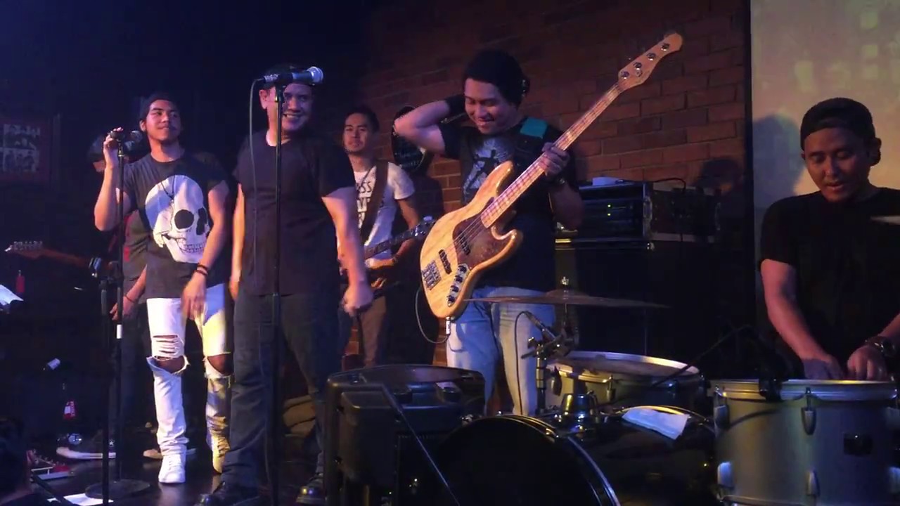 Funky Kopral ft. Fadly & Rindra Musikimia - Give It Away (RHCP Cover ...