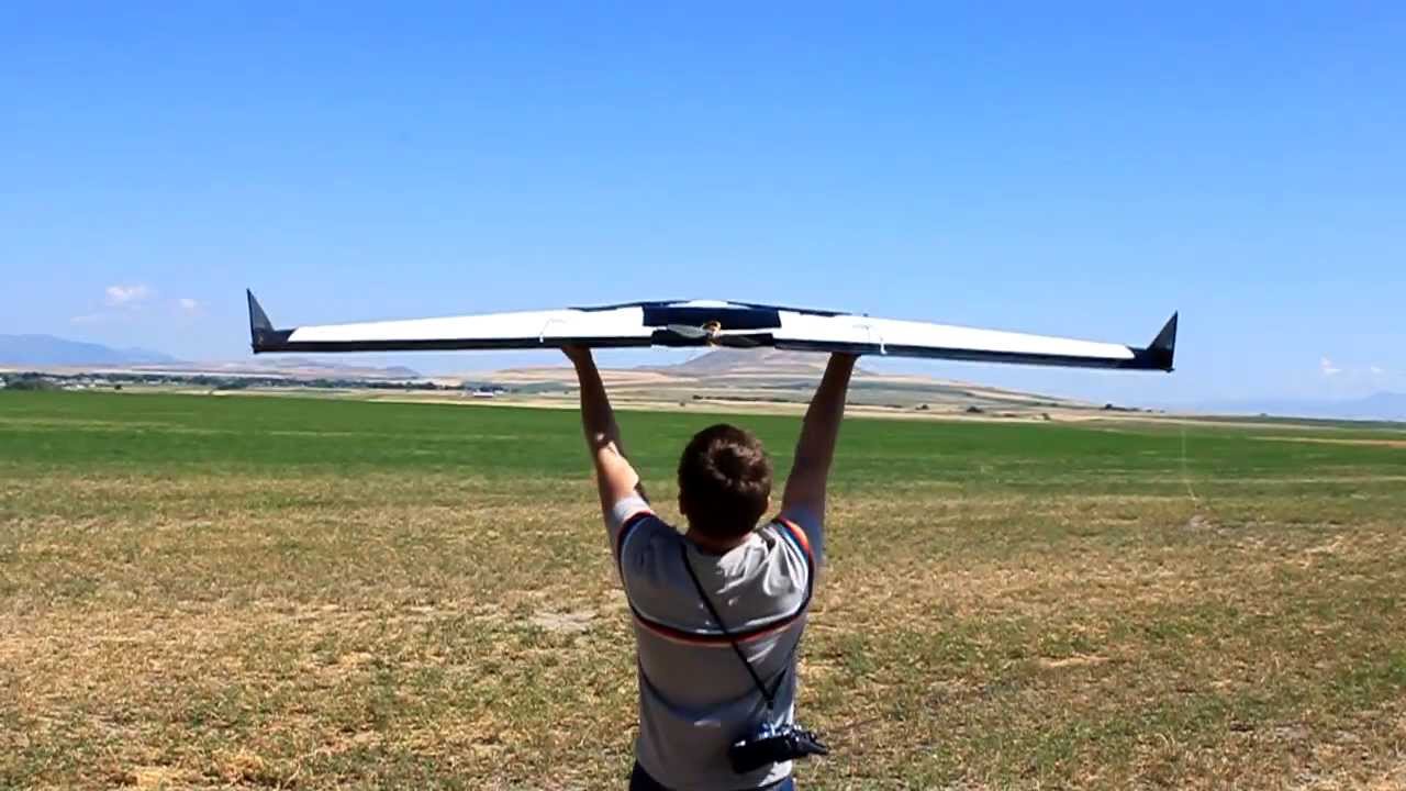 Autonomous AggieAir Bungee Takeoff - YouTube