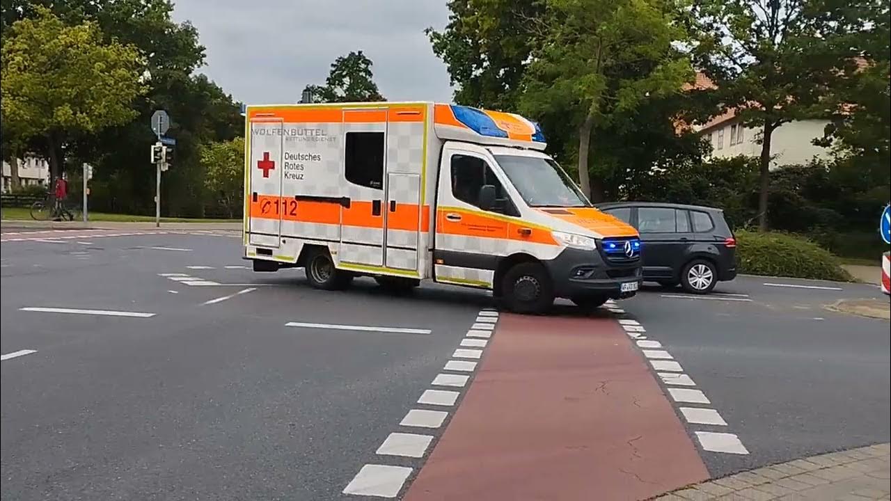 RTW DRK Wolfenbüttel Auf Einsatzfahrt ins Krankenhaus - YouTube