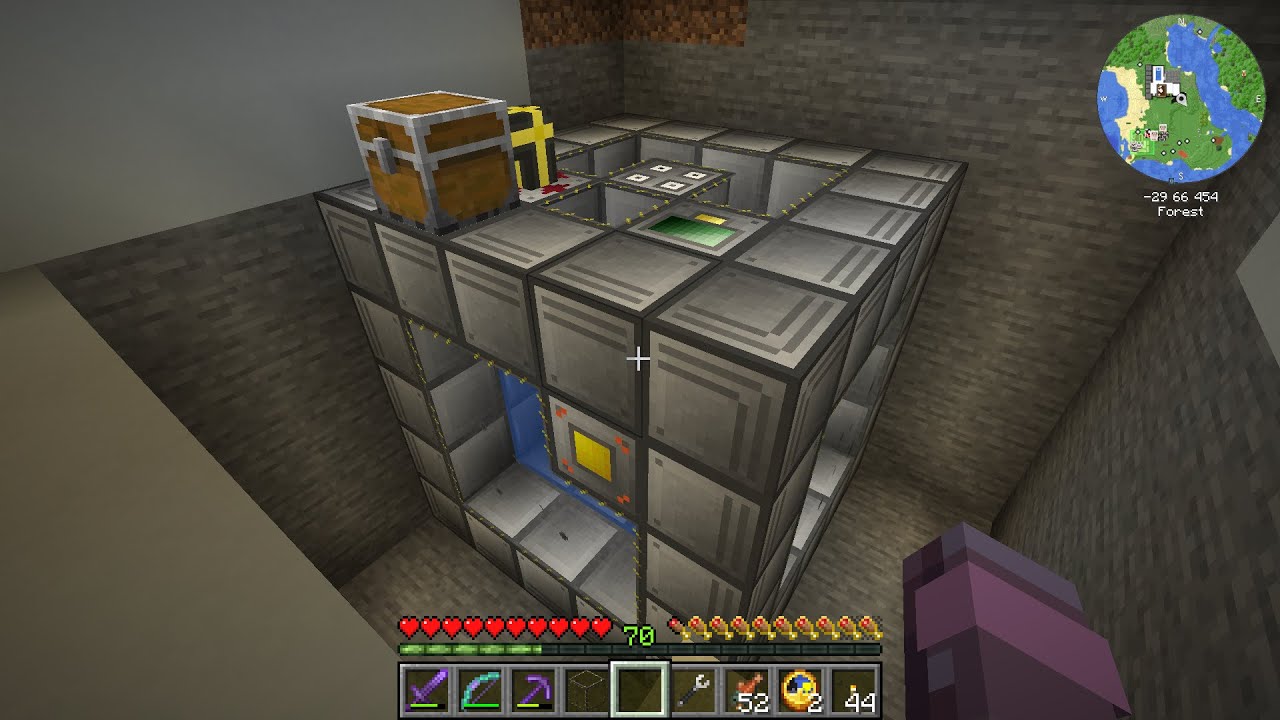 FTB One - Episode 9 - Mining Gadget & Extreme Reactors - YouTube