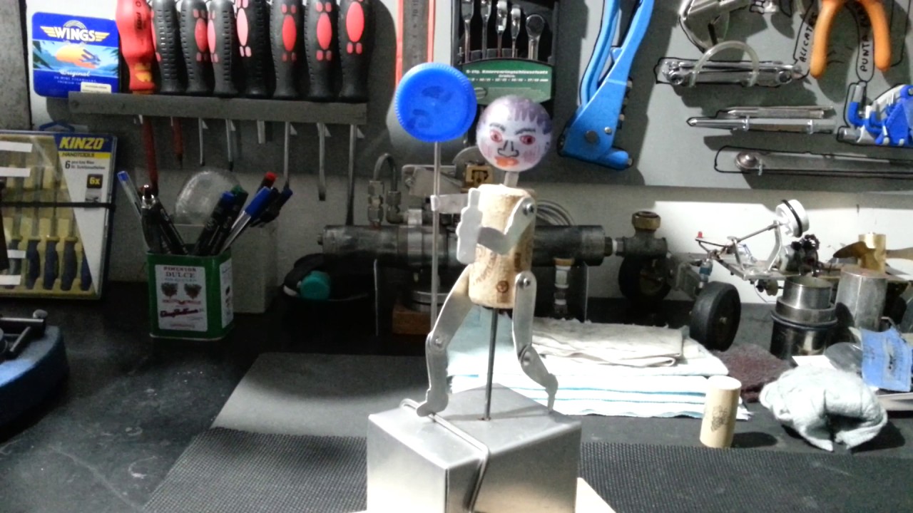 Drinking man wind up toy - YouTube