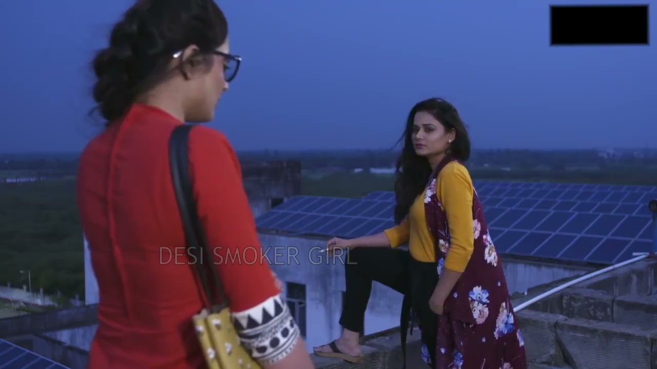 Desi Smoker Girl Desi Girl Smoking Youtube