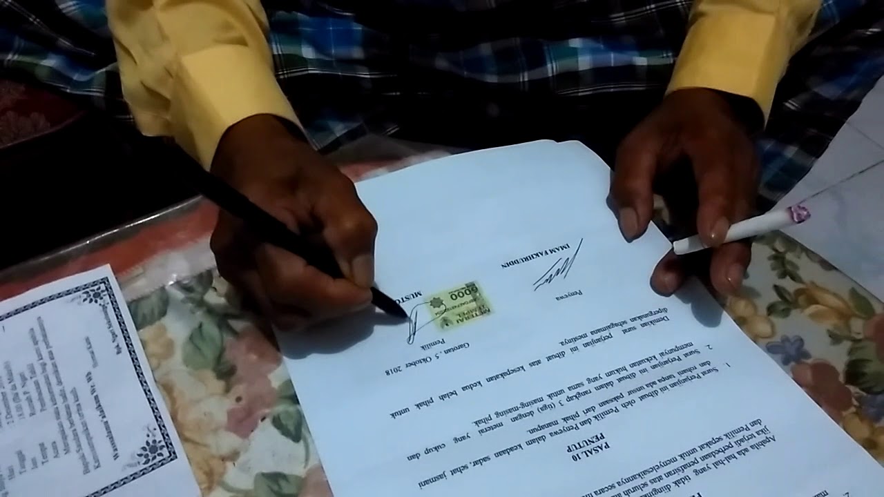 Penanda tanganan surat sewa tanah - YouTube