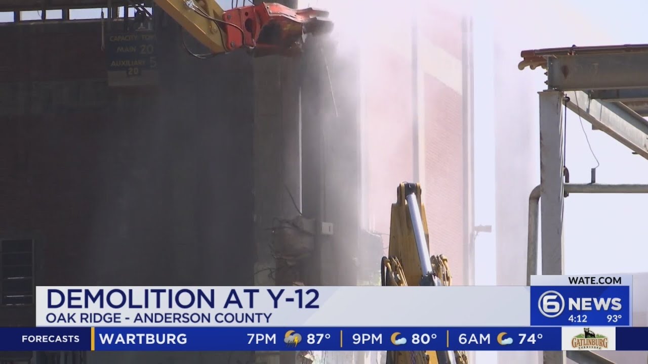 Demolition underway at Y-12 in Oak Ridge - YouTube