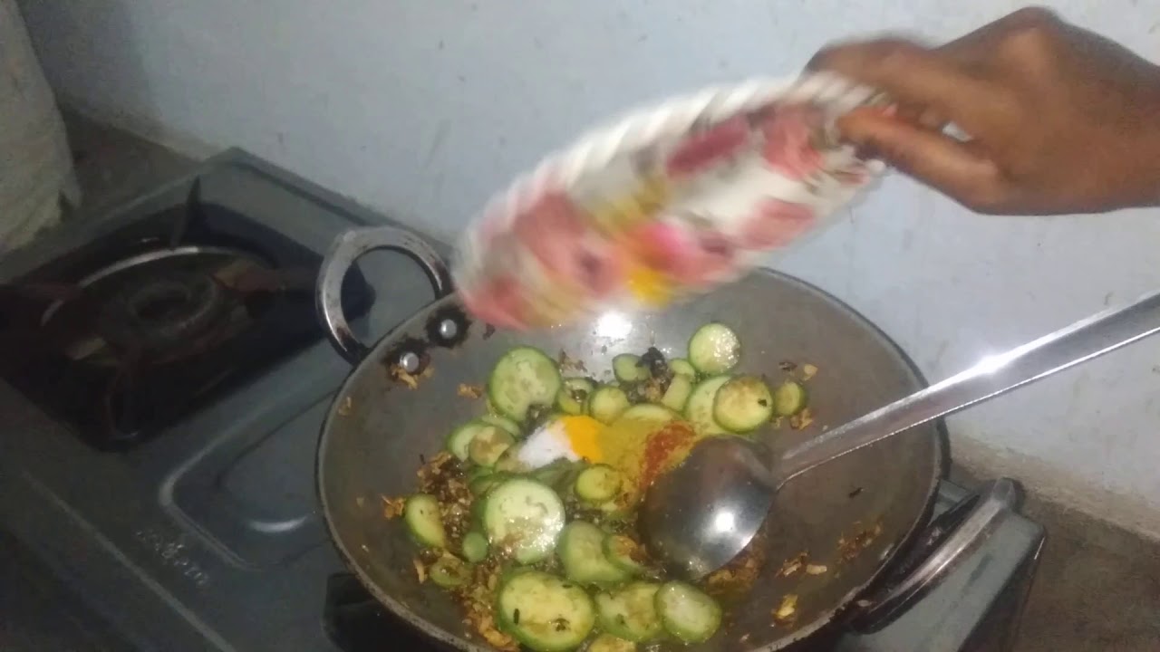 Turaiya ki jhat pat banne wali sabji - YouTube Turaiya ki jhat pat banne wali sabji - YouTube