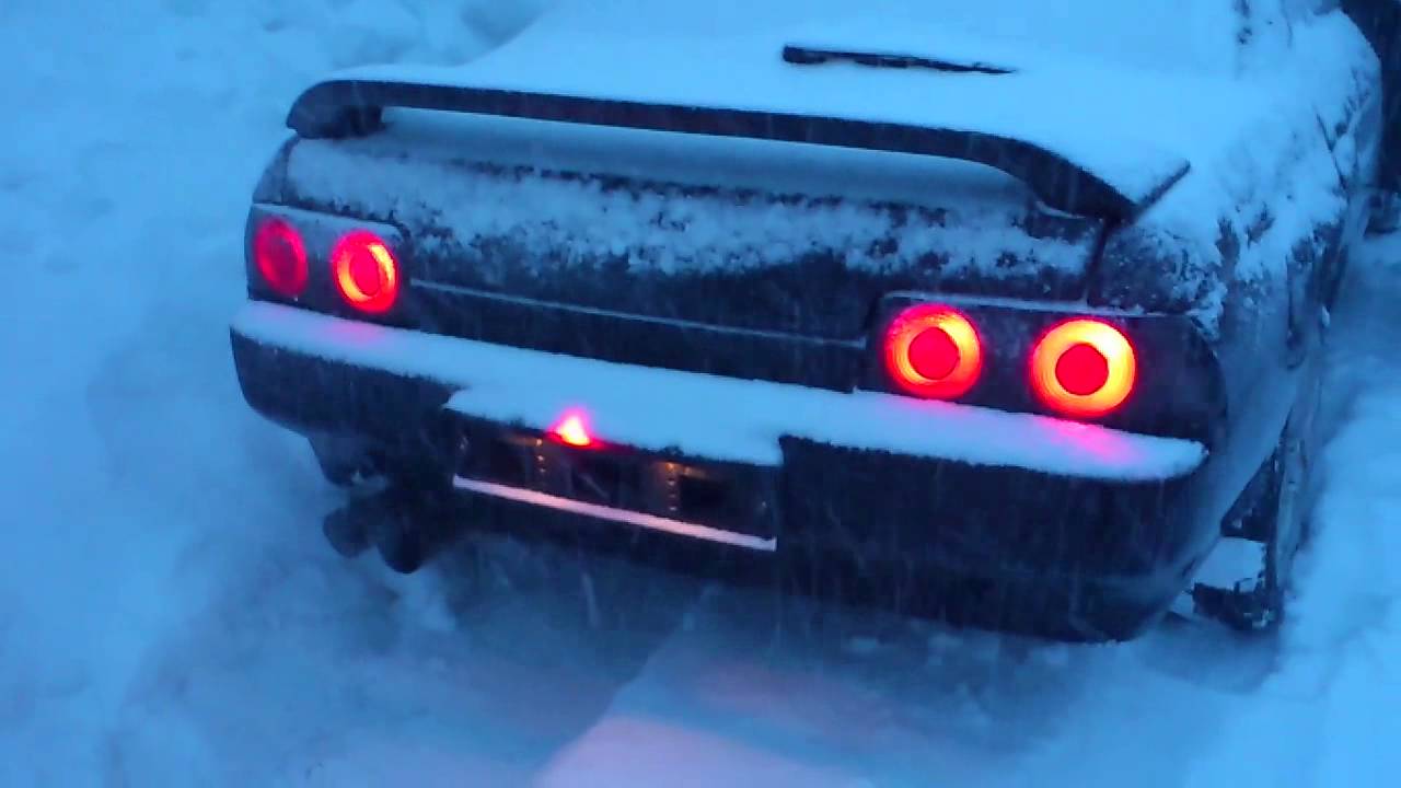 Nissan Skyline R32,GTS4,Kamchatka snow, - YouTube