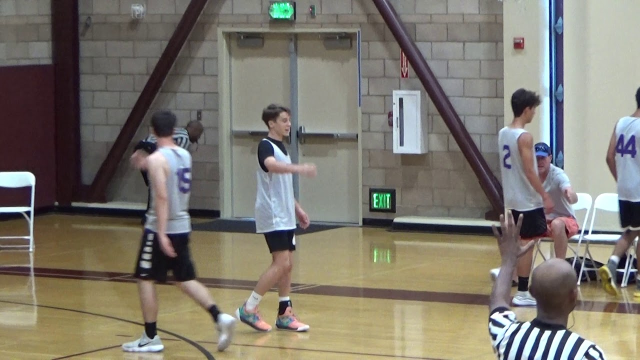 AMADOR VALLEY HS VARSITY TEAM BASKETBALL 2018 vs Riordan High School ...