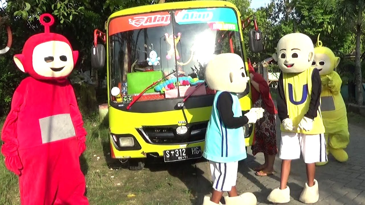 Wheels On The Bus Go Round and Round More Nursery Rhymes - My Friends ...