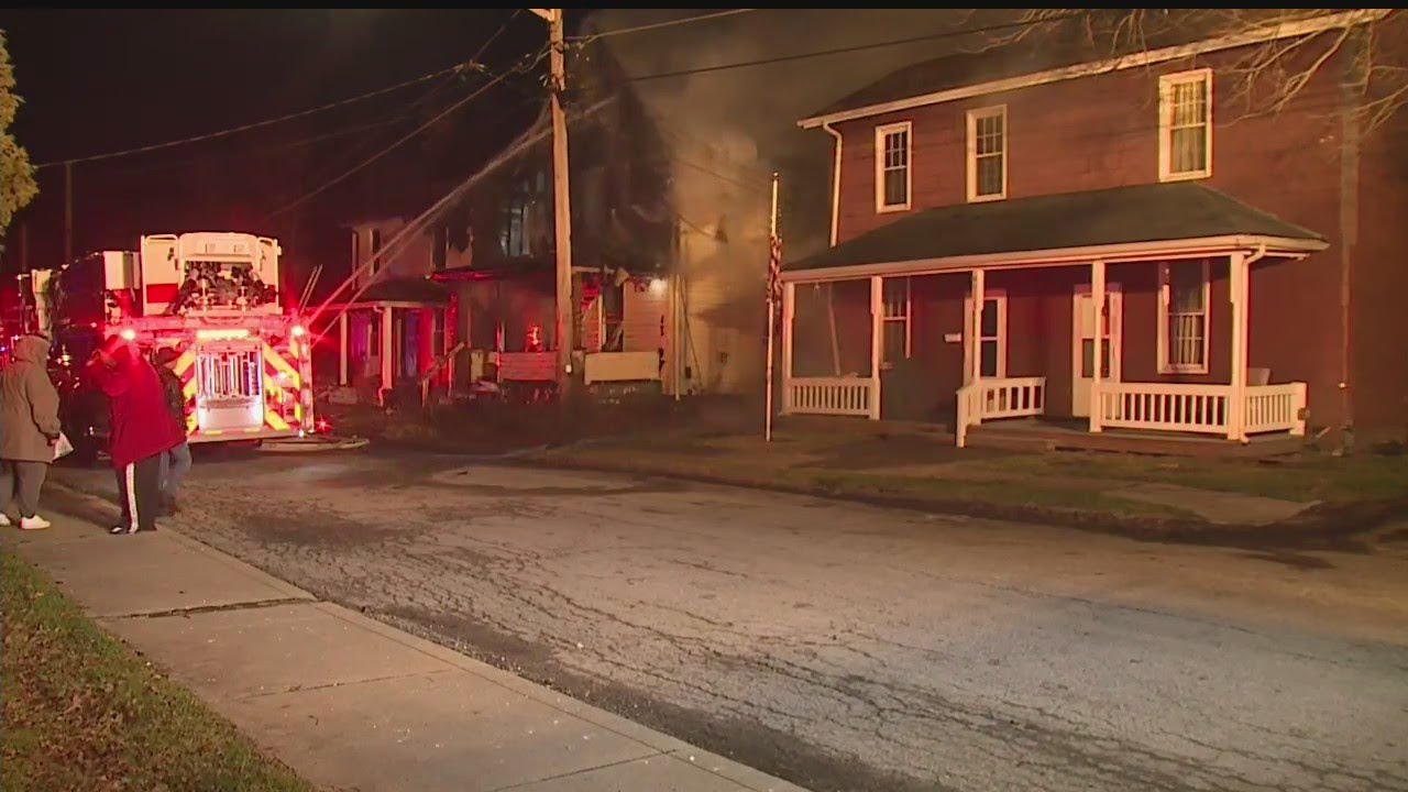 Crews on scene of large structure fire in New Castle - YouTube