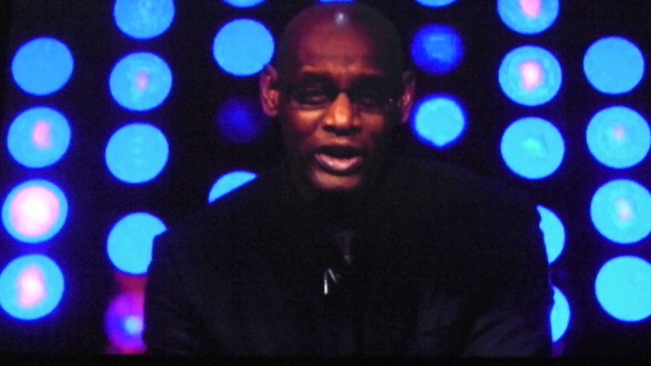 The Chase - Shaun Wallace - YouTube