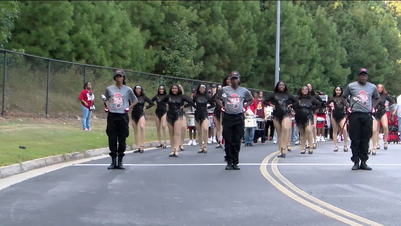 New Manchester High School Mighty Marching Jaguar Band Marching In ...