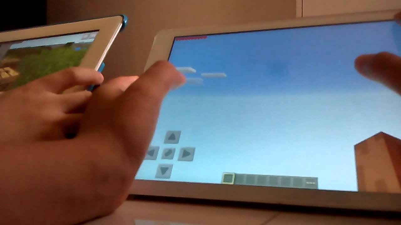 Minecraft 0.11.1 Multiplayer Gameplay! - YouTube