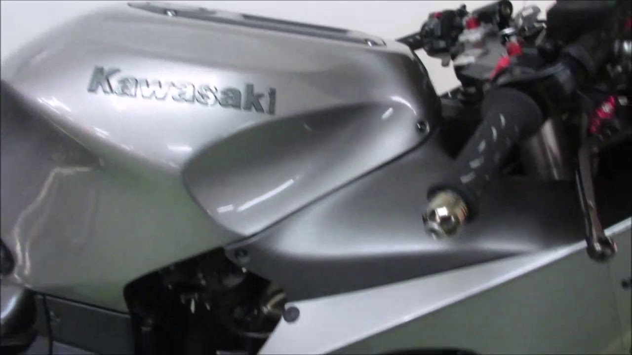 ZX 12R - YouTube