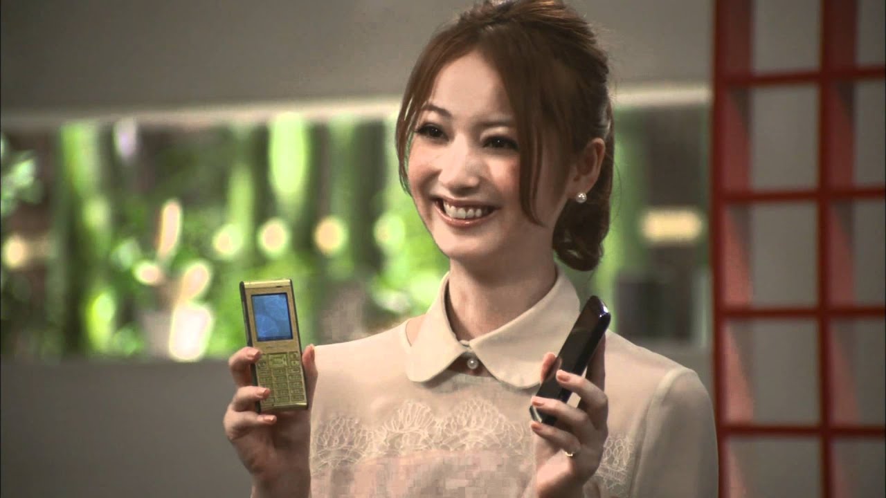 佐々木希 高田純次 蛭子能収 CM WILLCOM 使い分けポーズ篇 - YouTube