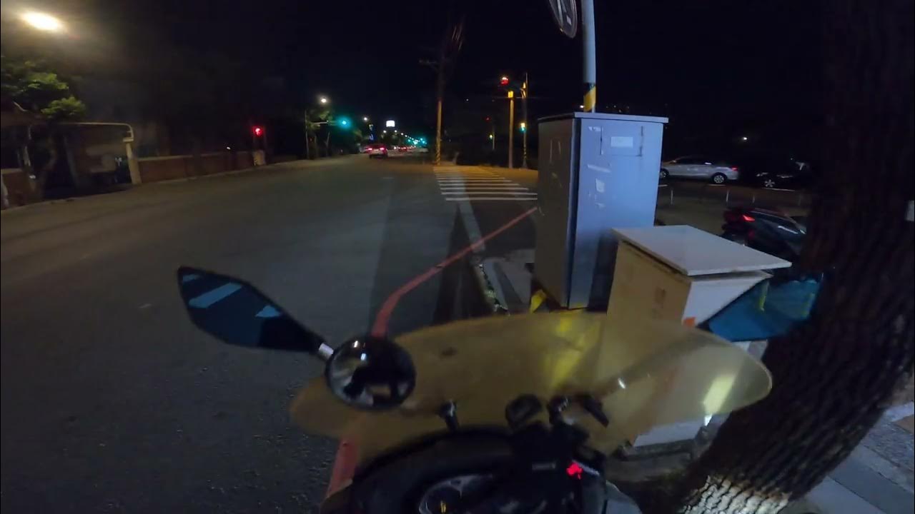 在台灣騎車The BEST GOPRO HERO 8 Settings for Taiwan's Crazy Traffic GOPRO HERO 8 - YouTube