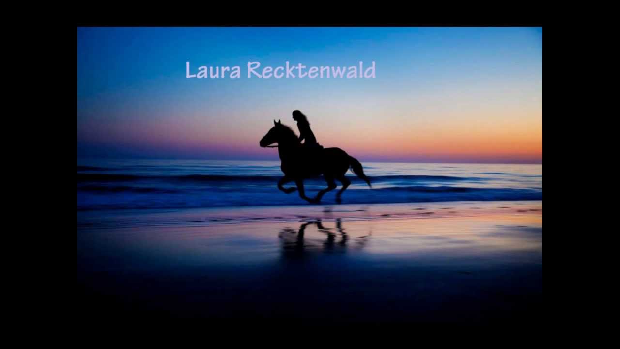 Laura Recktenwald-Intro - YouTube