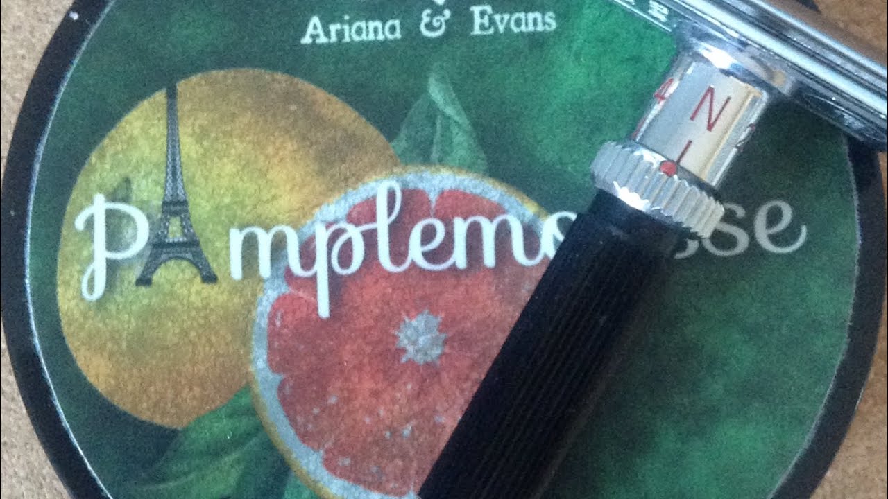 Pamplemousse and a vintage Gibbs adjustable razor. - YouTube