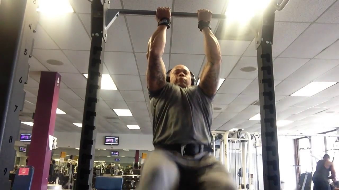 iron cross pull ups/ november gains/ # 11 - YouTube