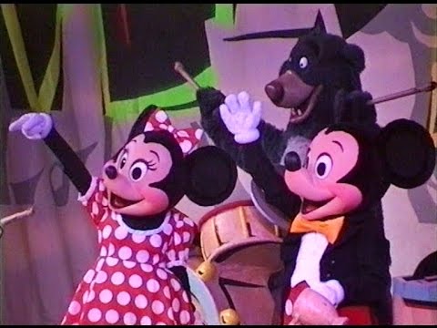 Mickey's Show Time * Videopolis, Disneyland Park * Disneyland Resort ...
