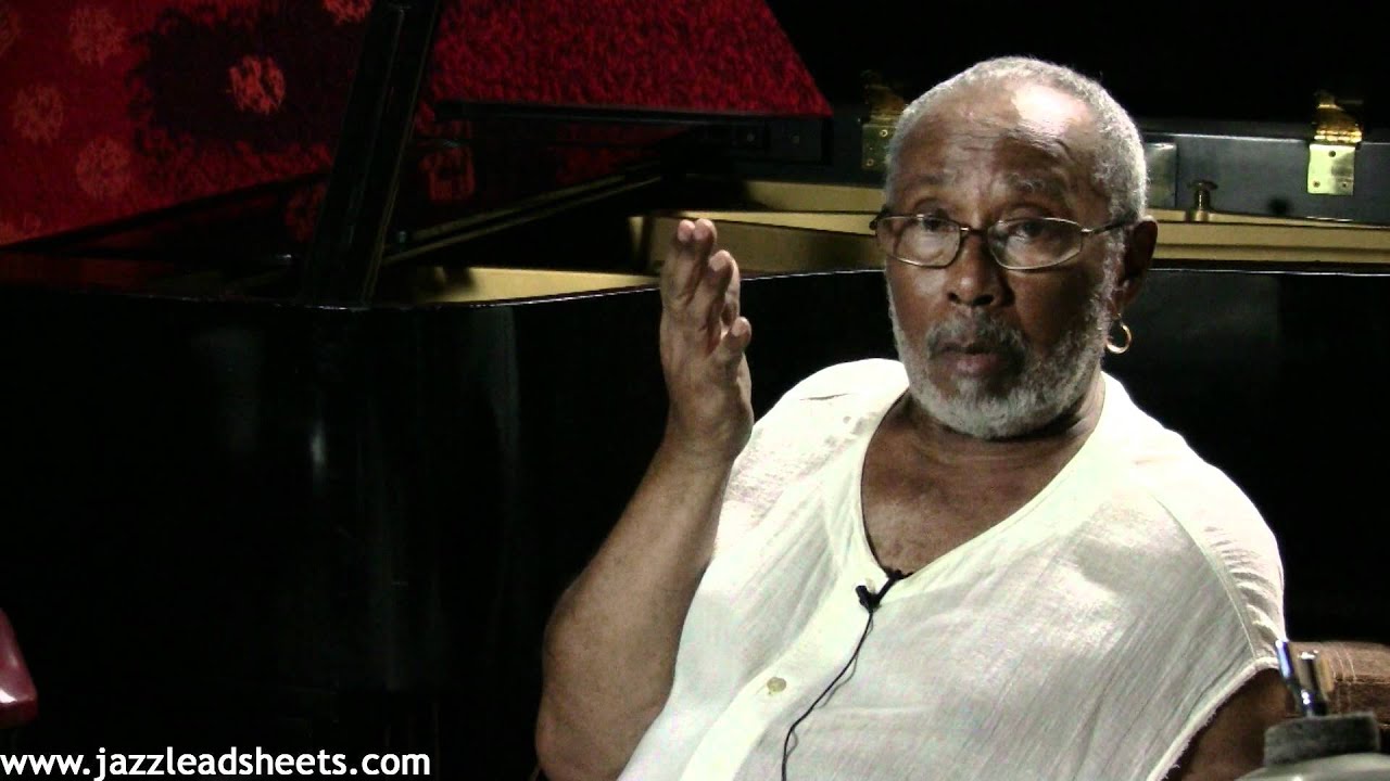 Charli Persip in Dizzy Gillespie's Band - YouTube