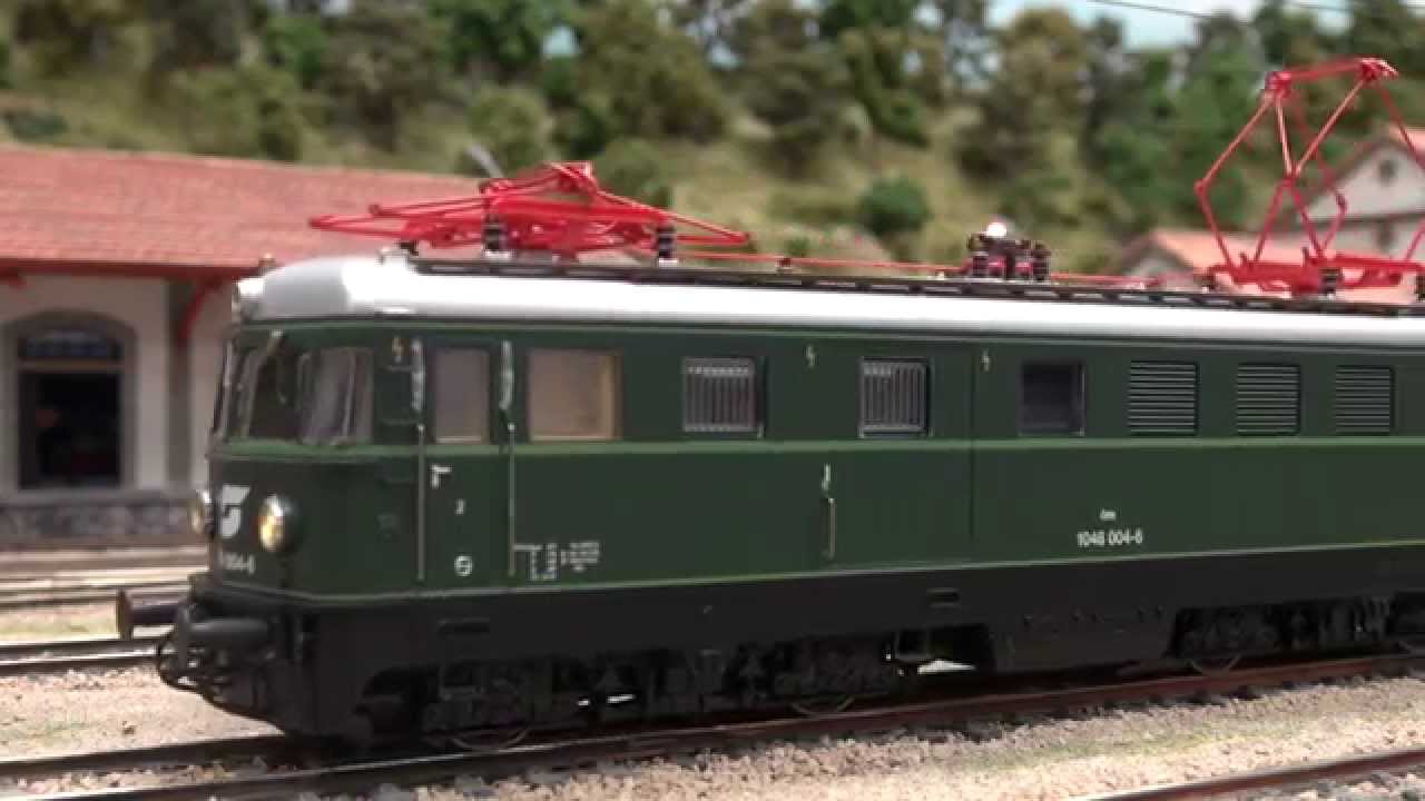 Rivarossi - ÖBB Rh 1046 (HR2585 / HR2586 / HR2587), 1. Bauserie - YouTube