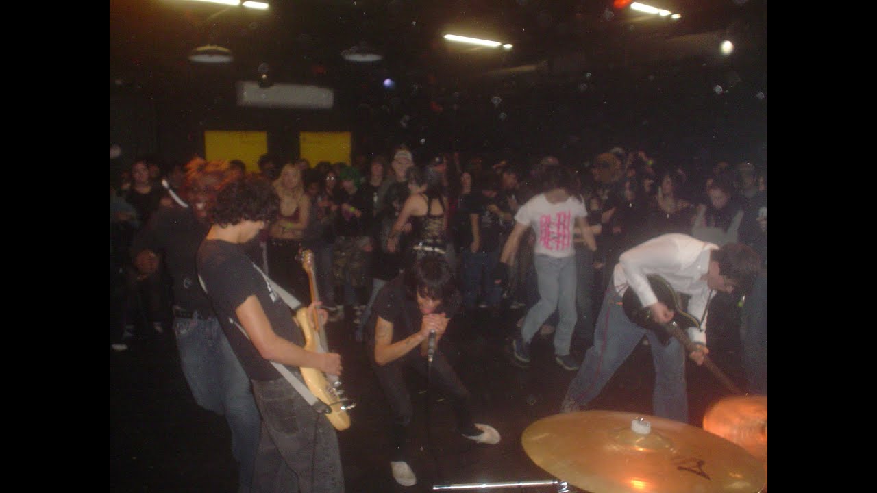 letsmakenothinghappen @ black box AS220 2/17 - YouTube