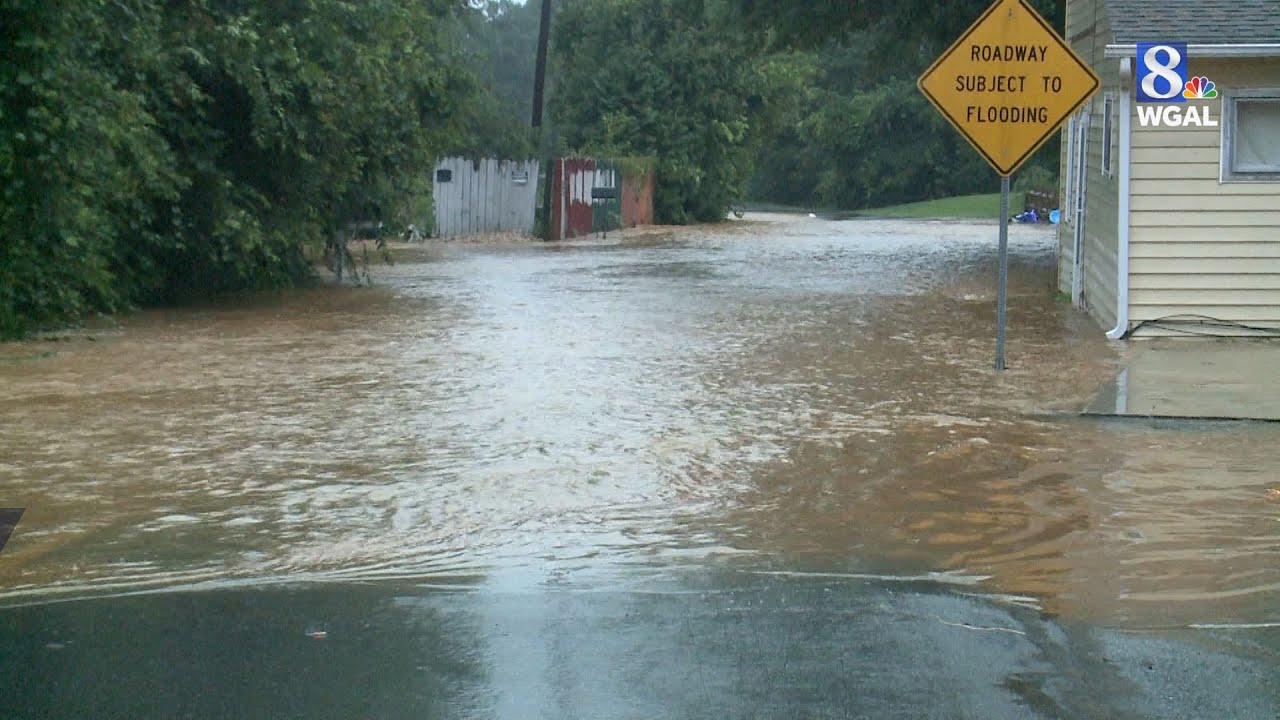 Lancaster County road floods - YouTube