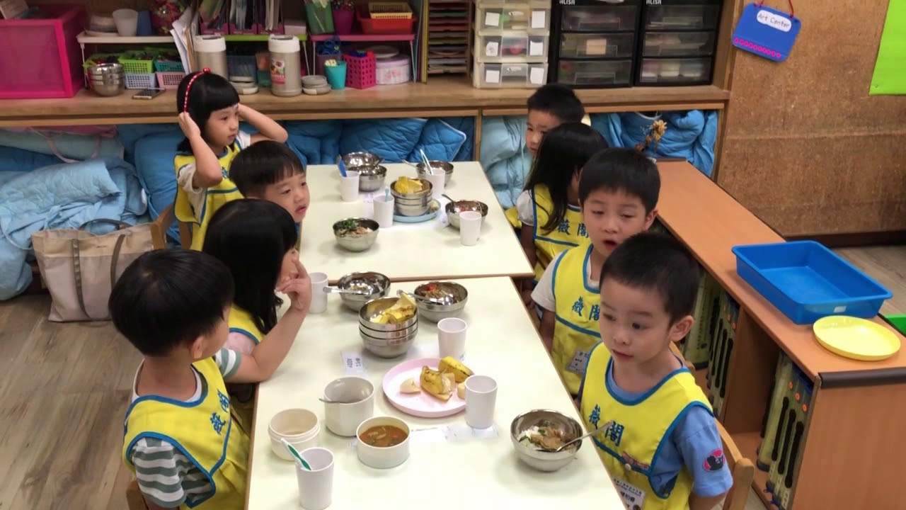 PreK Lunch Time Rhyme - YouTube