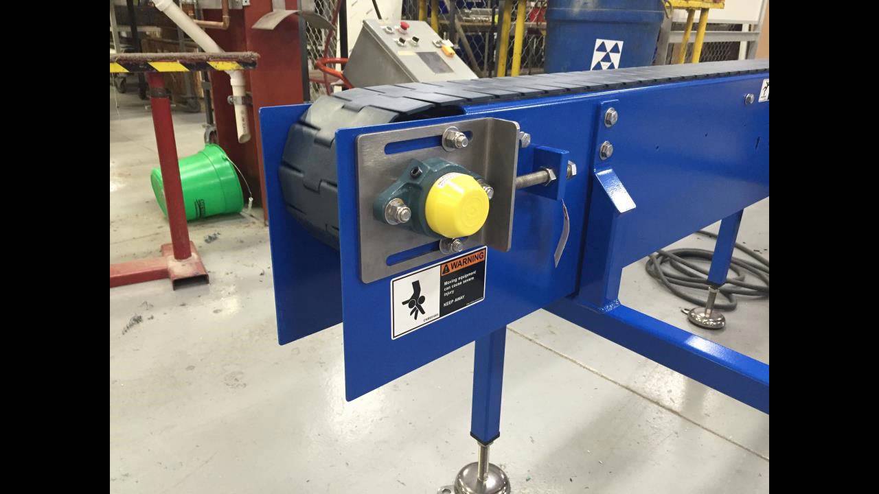 Multiple Strand Auto Pick Conveyor by Multi-Conveyor - YouTube