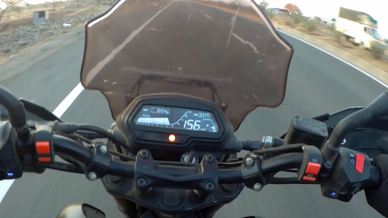 DOMINAR 400 TOP SPEED - YouTube
