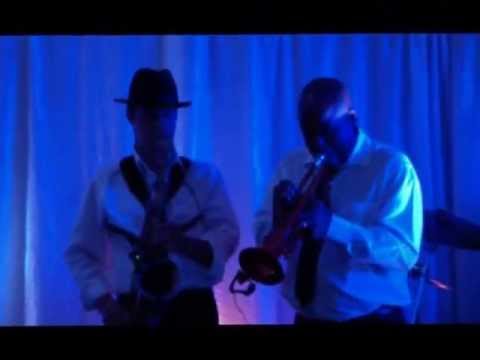 Jonathan Birin Band .Backround featuring the song Mannenburg - YouTube