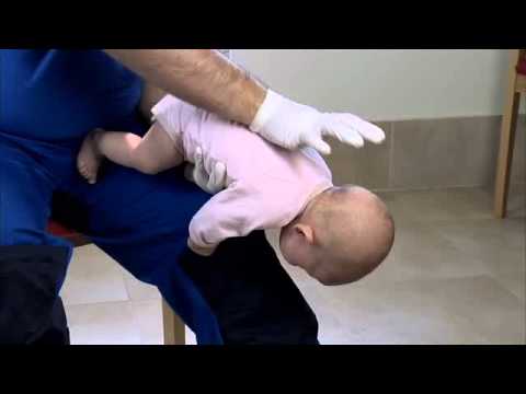 RCP Lactantes con 1 TES (Técnico en emergencias sanitarias) - YouTube