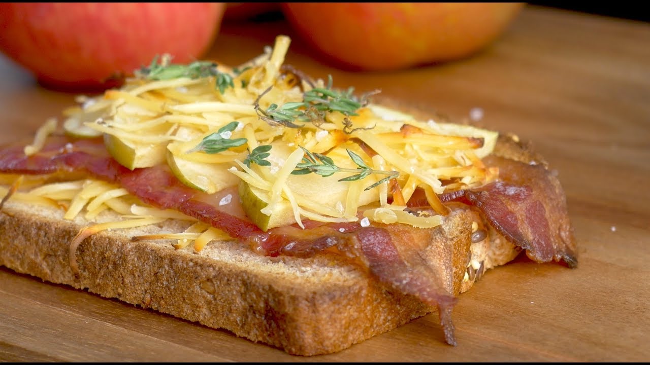 Apple Gouda Toast - YouTube