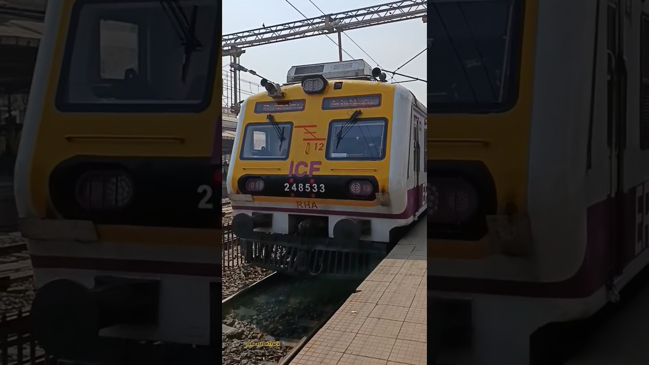 ICF Local Train Arriving At Crowded Dum Dum Junction #shorts # ...