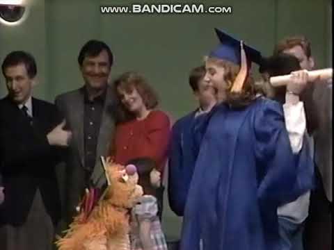 Rocket Classic Sesame Street Ruby and Gina I Love You Gina Kiss From ...