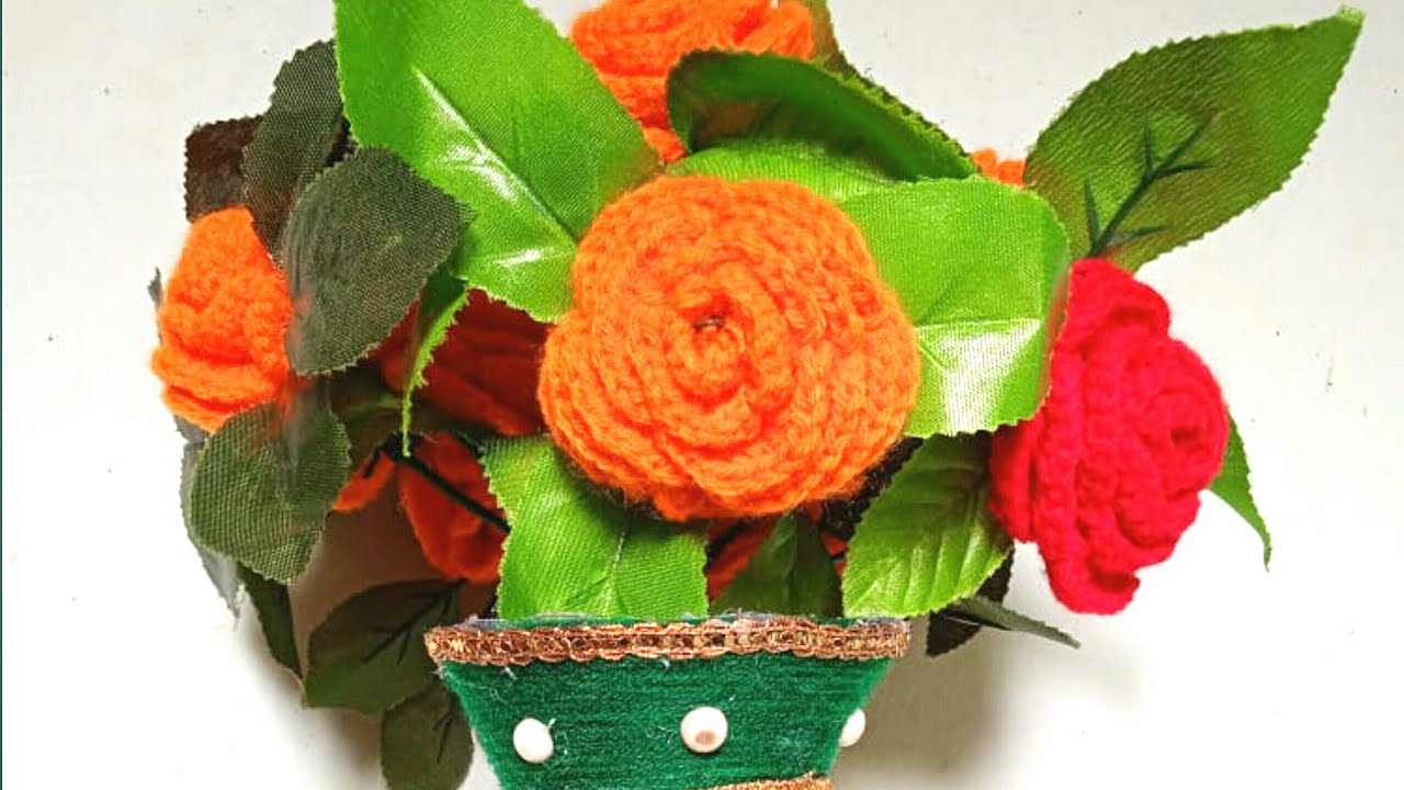 crochet rose flower|how to make rose for wool|simple crochet|wool craft ...