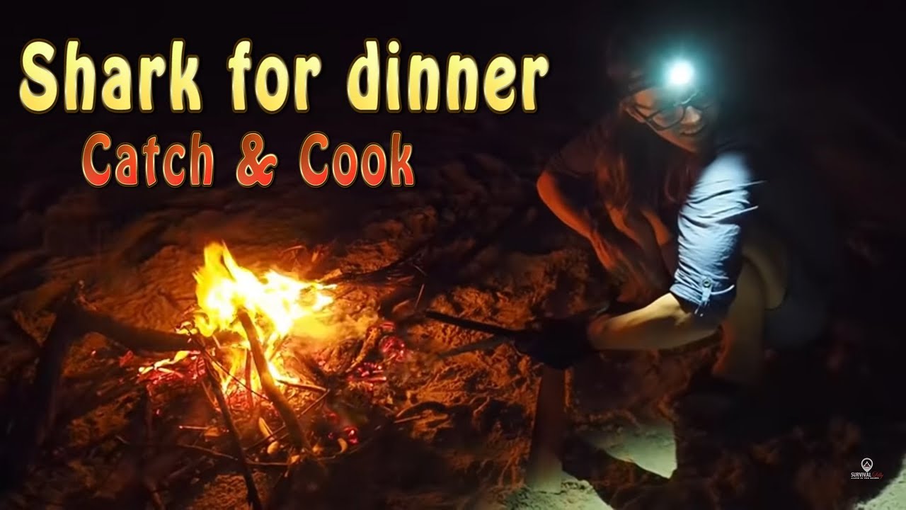 Bow Hunting A Shark Ray - YouTube