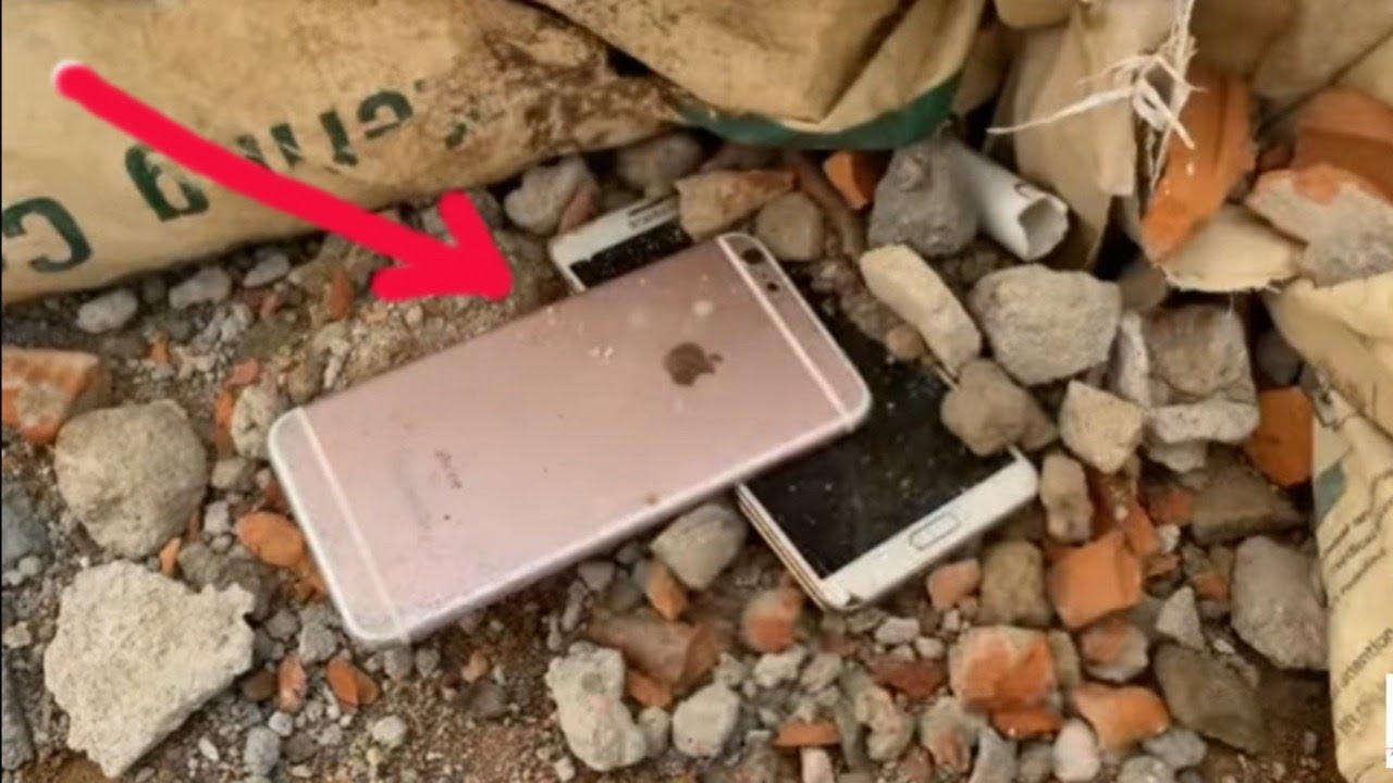 How To Fix a Cracked iPhone Screen From The Rubbish - YouTube