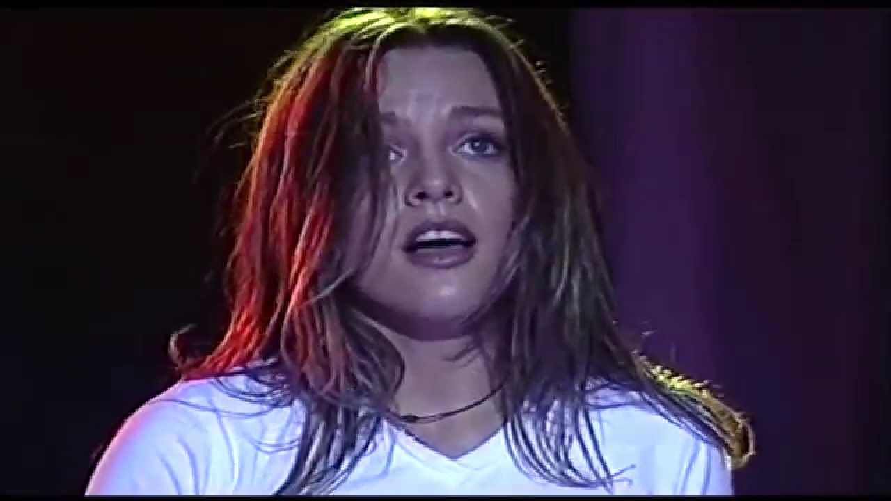 fey-azucar amargo 720p - YouTube