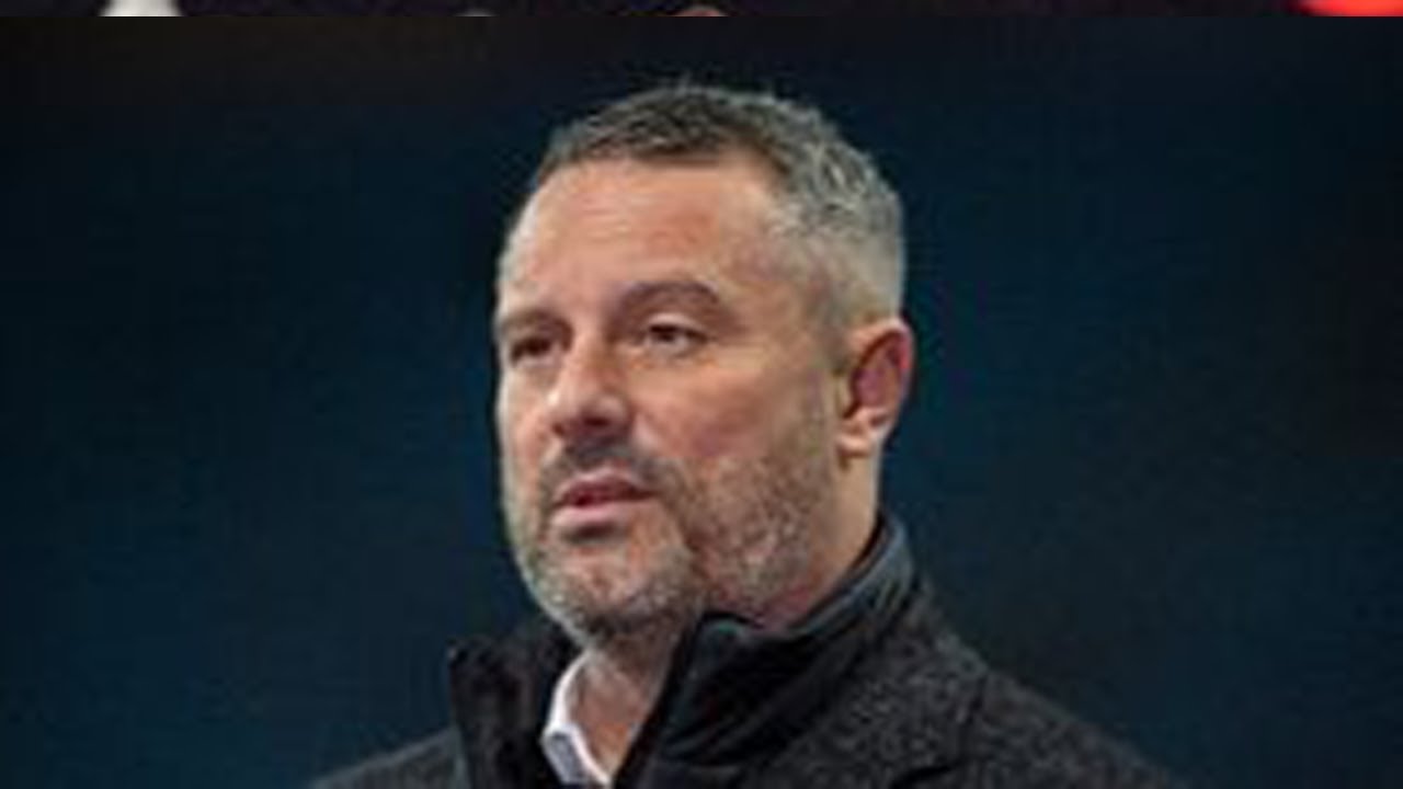 BT Sport commentator Darren Fletcher rushed to hospital after suffering ...