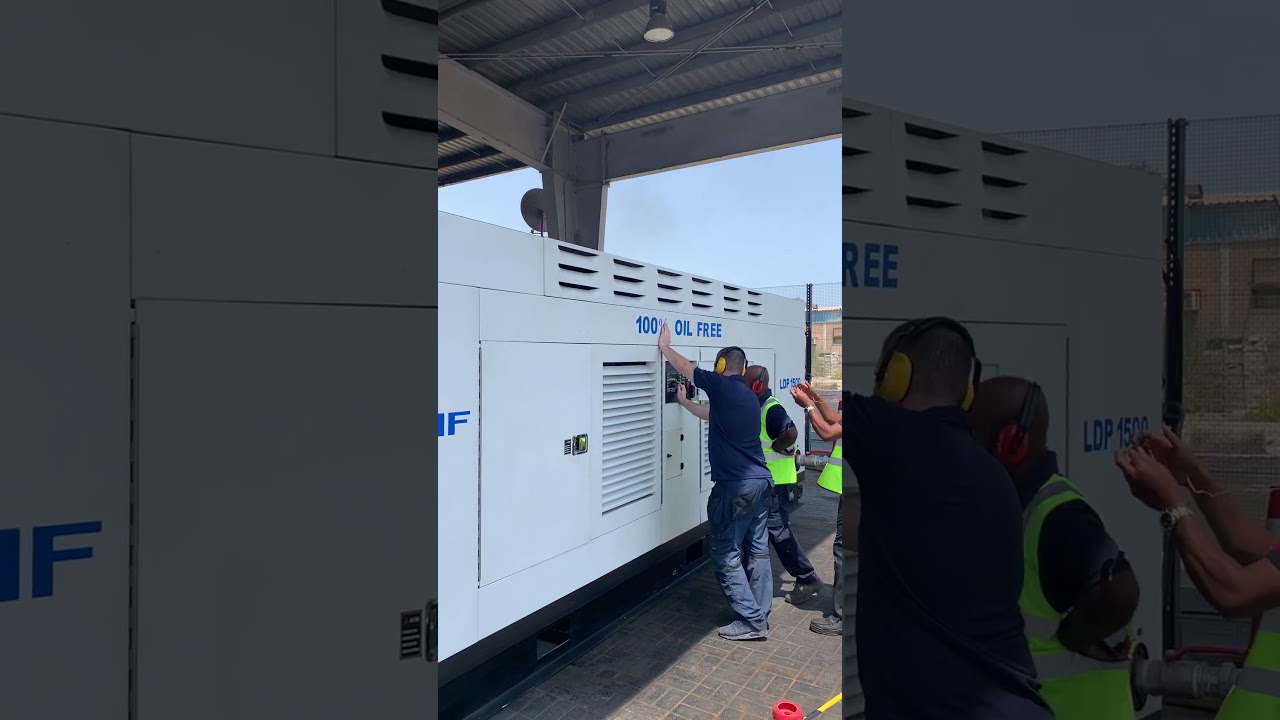 LMF-GP Compressors Dubai - LMF 1500cfm 100% Oil Free Start up in summer ...