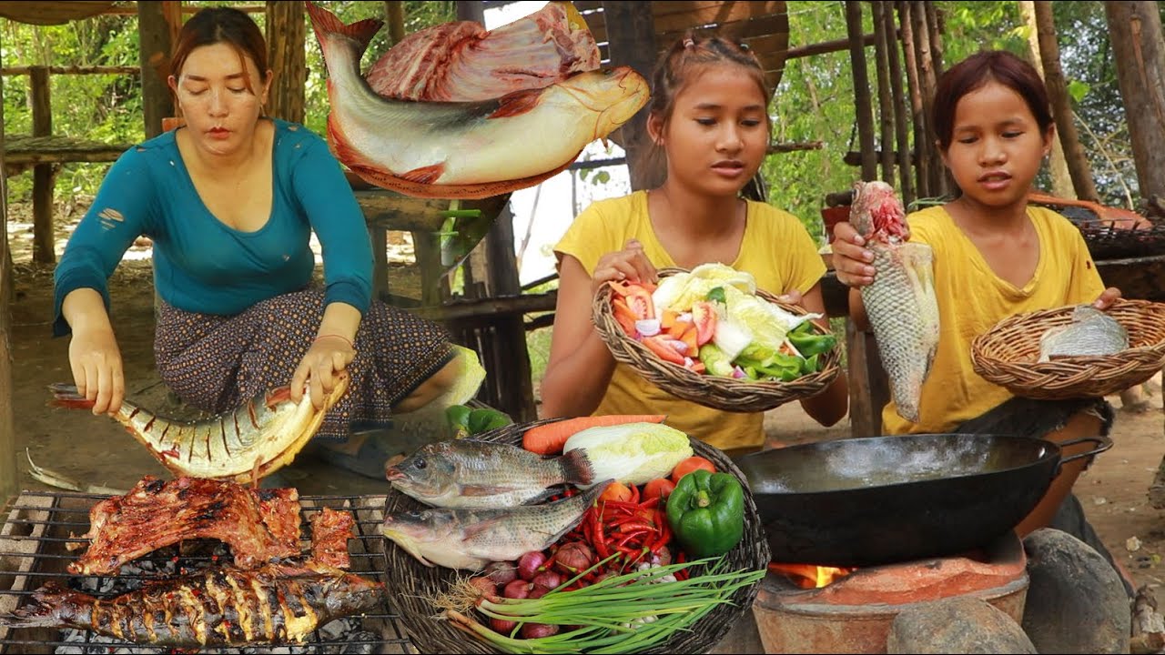 Grilled pork rib& fish with chili sauce for special recipe-Fried fish ...